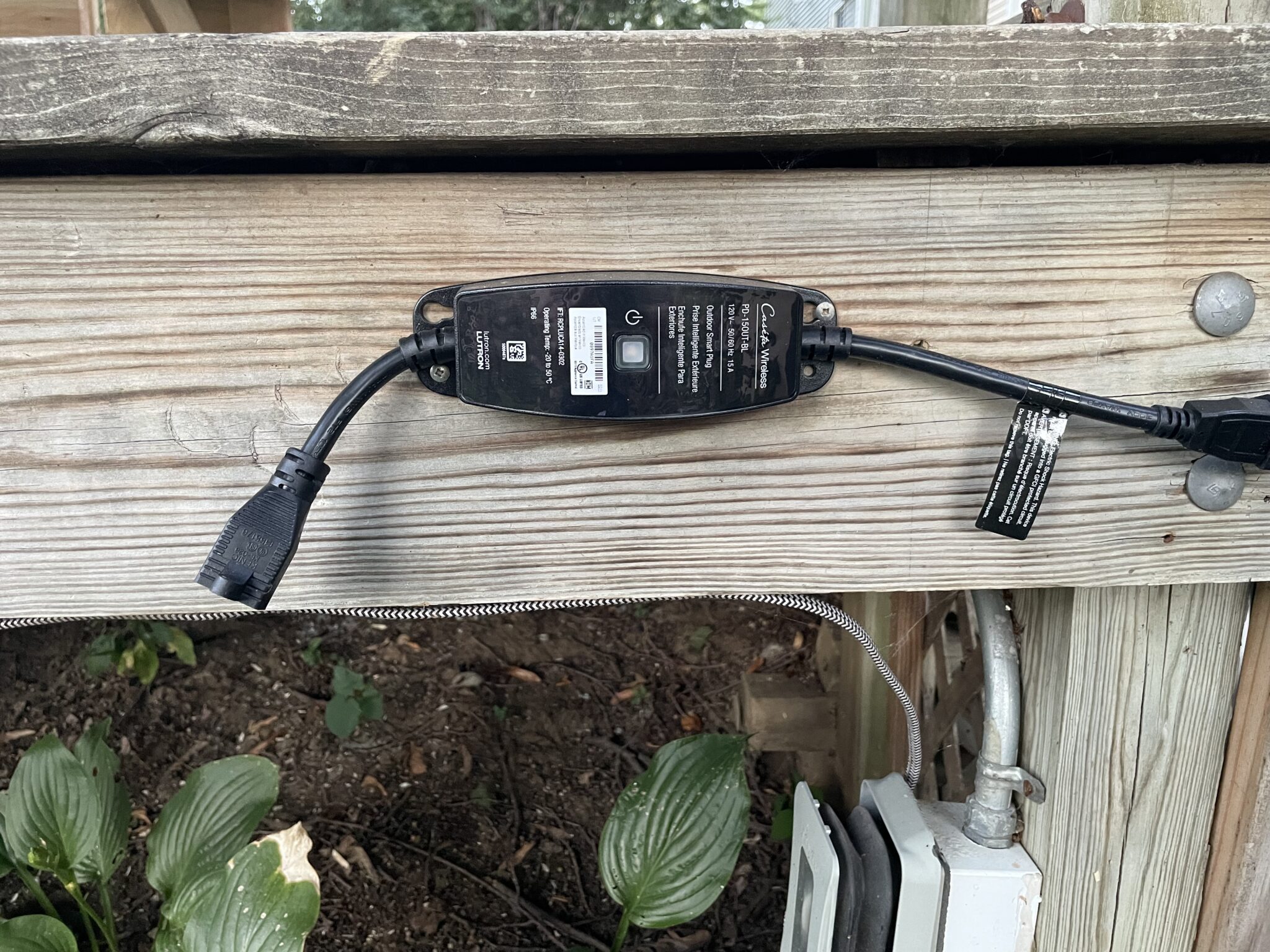 Review: Lutron Smart Outdoor Plug for Caseta Smart Lighting (PD-15OUT ...